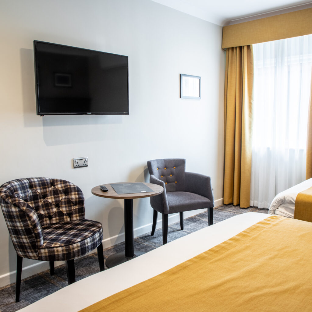 Sleep - Almondsbury Inn & Lounge